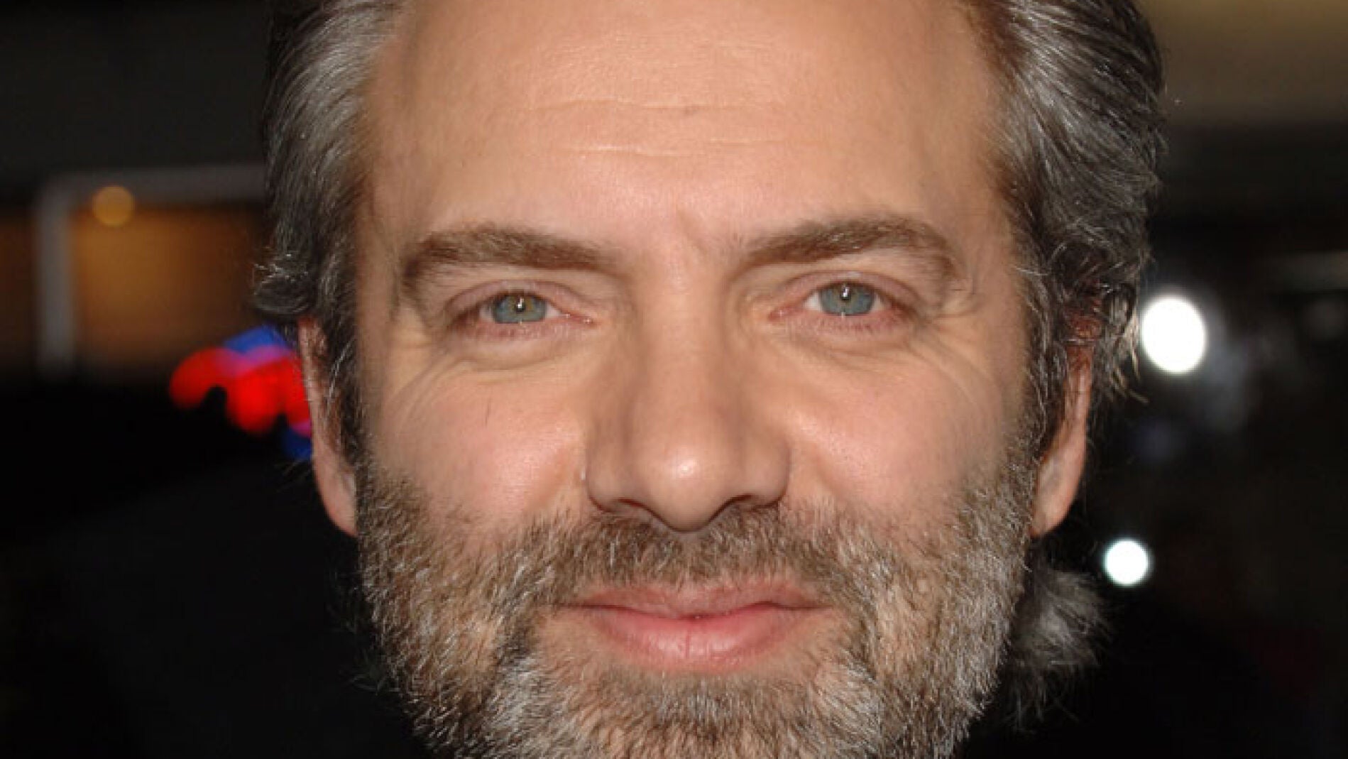 Sam Mendes dirigirá lo nuevo de James Bond