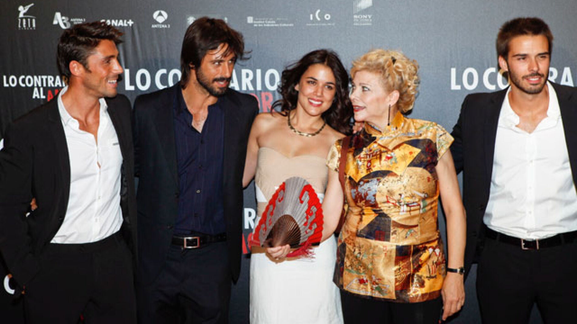 El estreno de 'Lo contrario al amor', todo un éxito