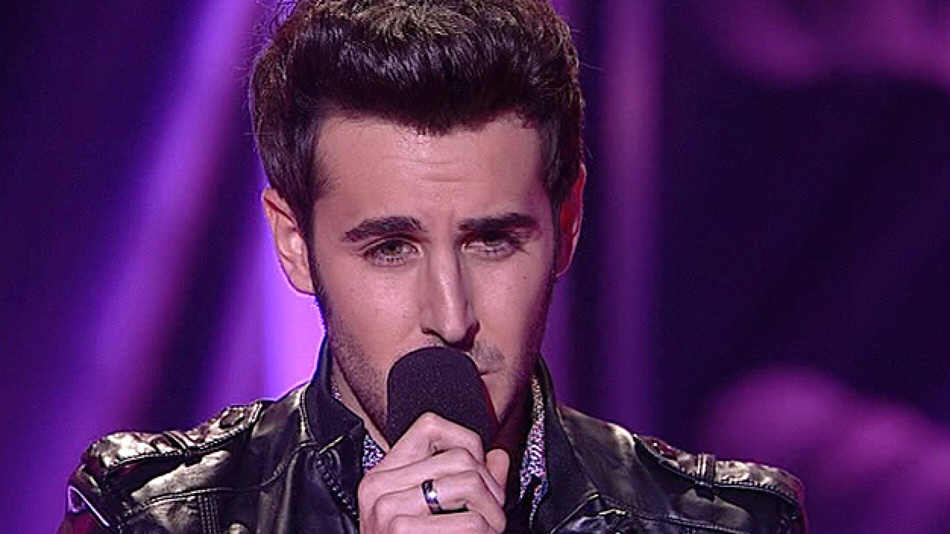 Actuación de Danny Leyva - El Número Uno