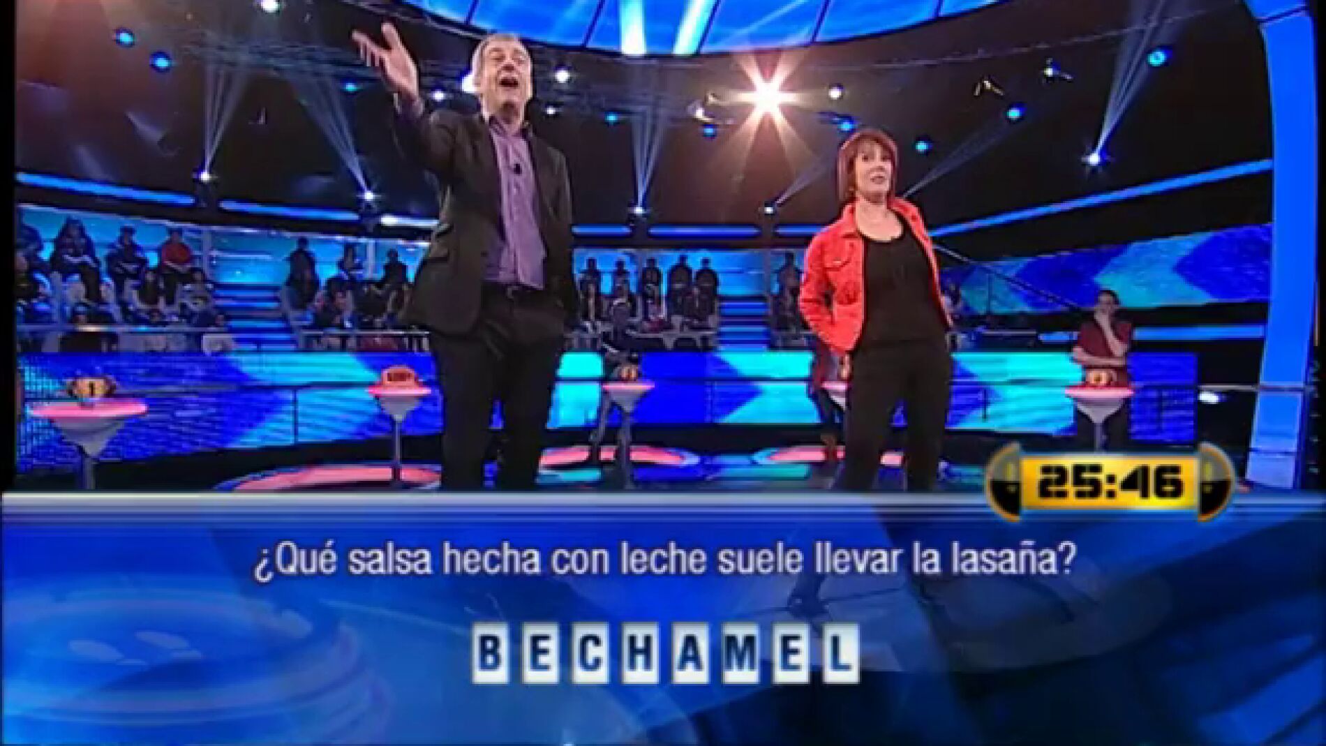 Carlos sobera versiona Besame Mucho como bechamel mucho