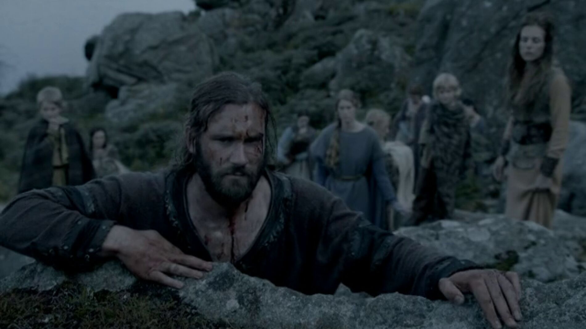 Rollo huye de la batalla contra Jarl Borg para salvar al hijo y a la ...