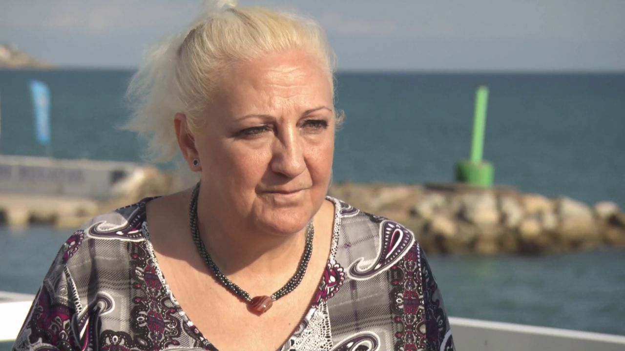 La Madre De Jonathan No Da Su Aprobación Casarse Con Una Desconocida