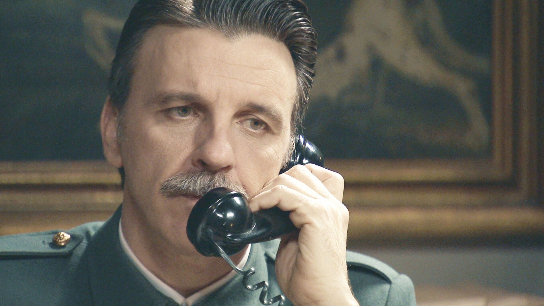 Amar C772 - Petrov le pide a Tomás una nueva misión