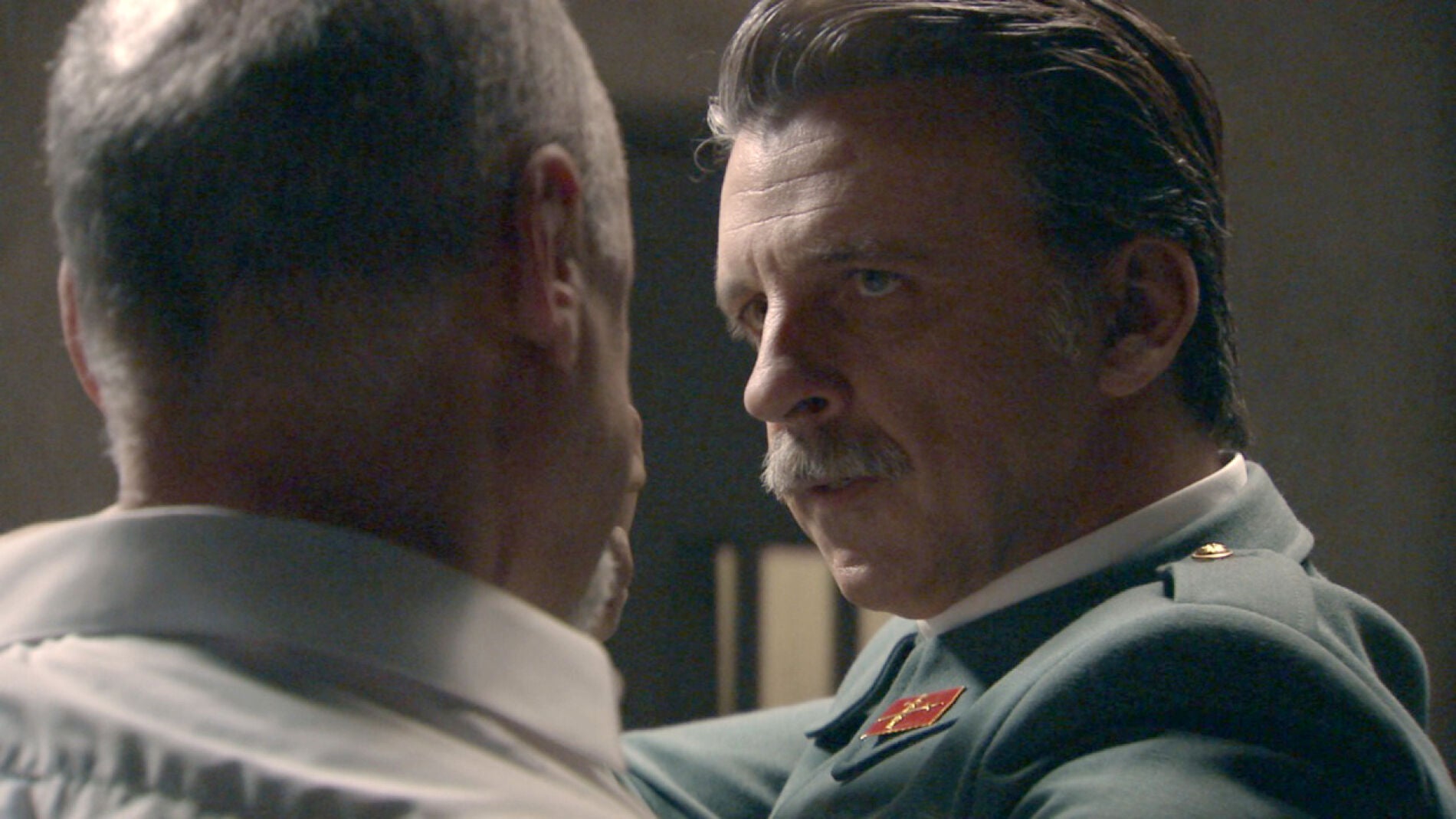 Petrov a Tomás: "Te llevaré conmigo al infierno"