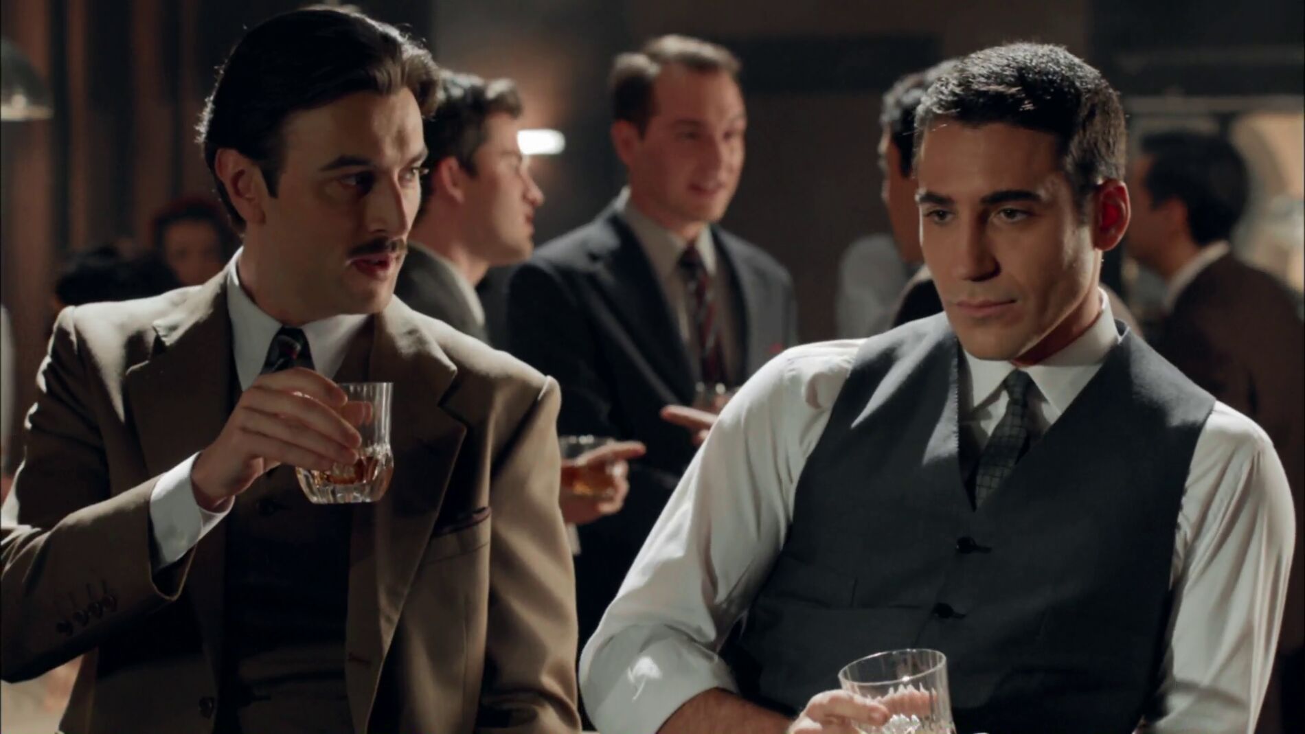 Las conversaciones de Mateo y Alberto en El Pausa