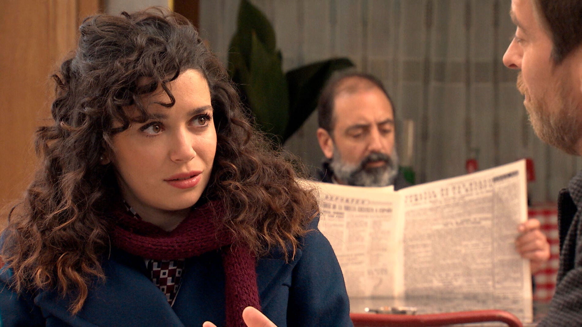 VÍDEO - AMAR: Amelia asombrada, le sigue el juego 'del amor' a Marcelino