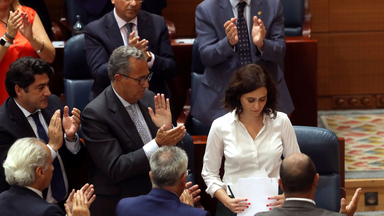 Isabel Díaz Ayuso, investida presidenta de la Comunidad de Madrid con ...