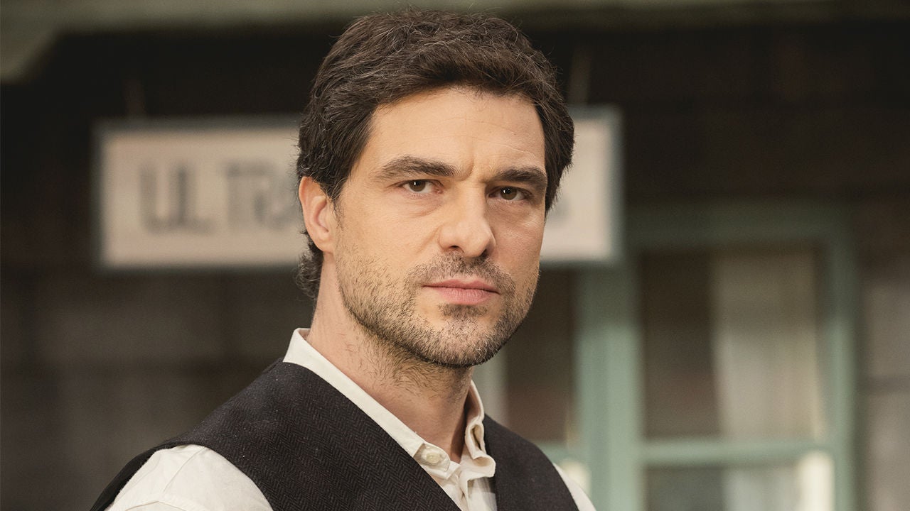 Toni Salgado es Íñigo Maqueda