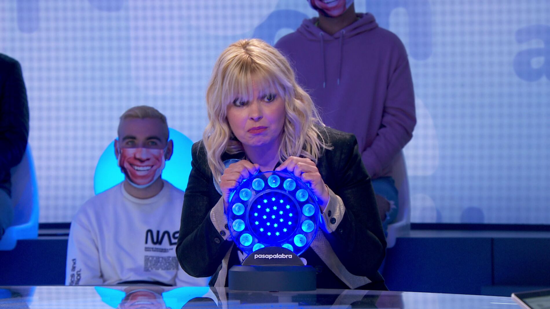 Lluvia Rojo se queda anonadada con Nika: “¿La tienes, ‘capullis’?”