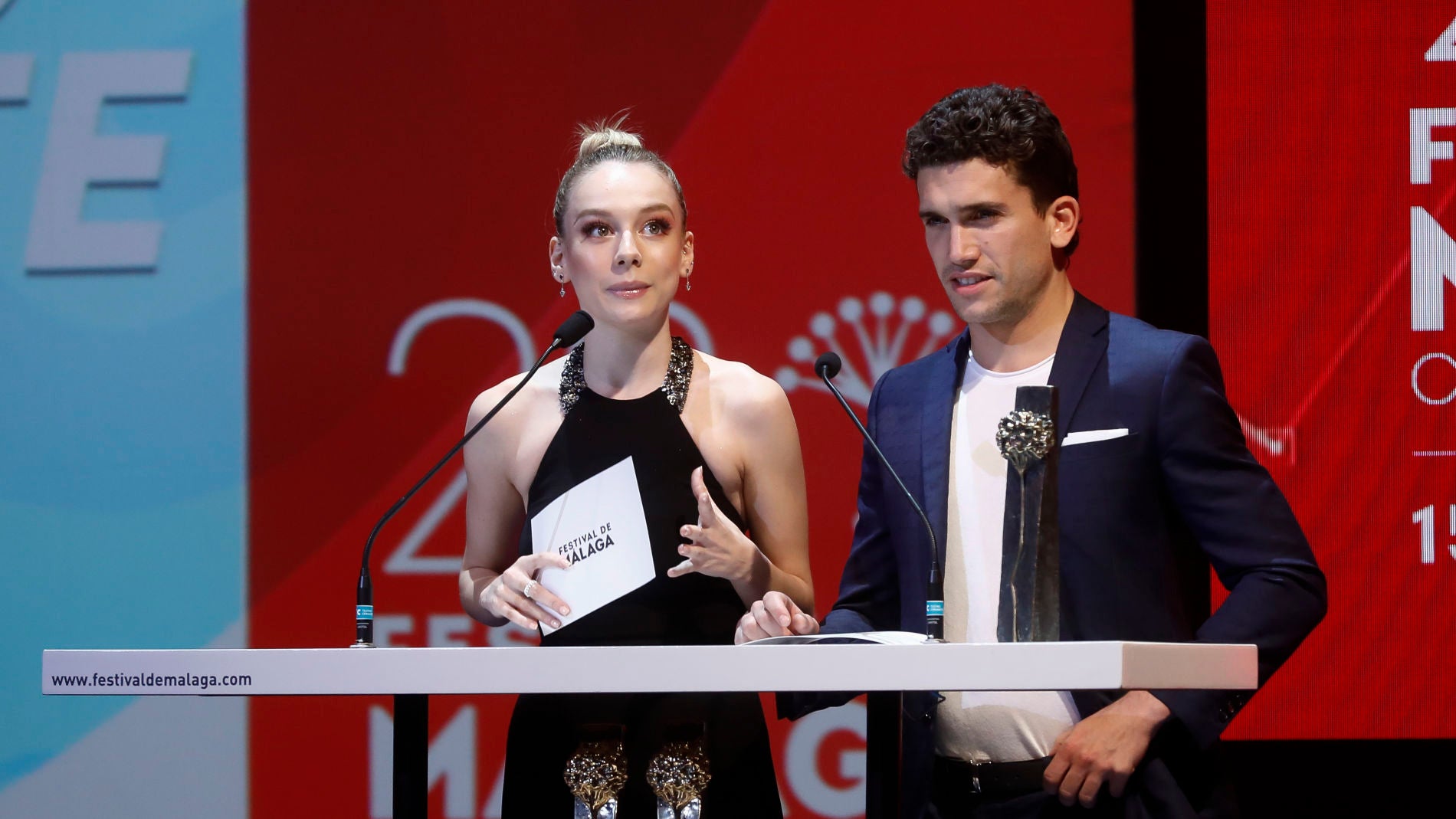 El ardiente comentario de Jaime Lorente a la sensual foto de Ester Expósito