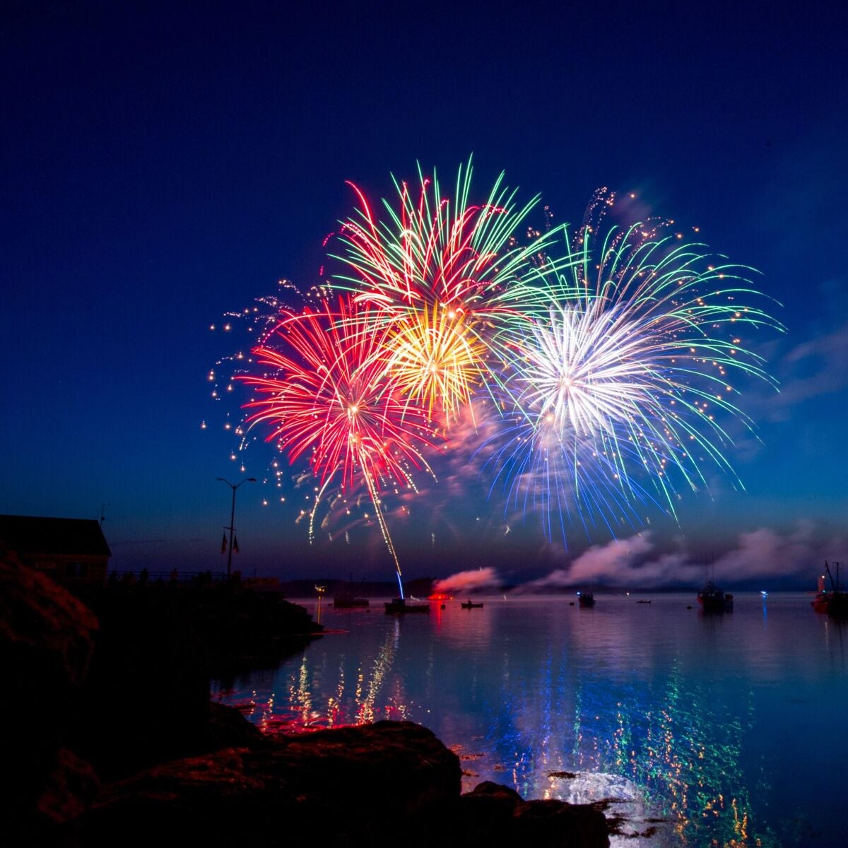Colección De Salvapantallas De Fuegos Artificiales Guía De Los