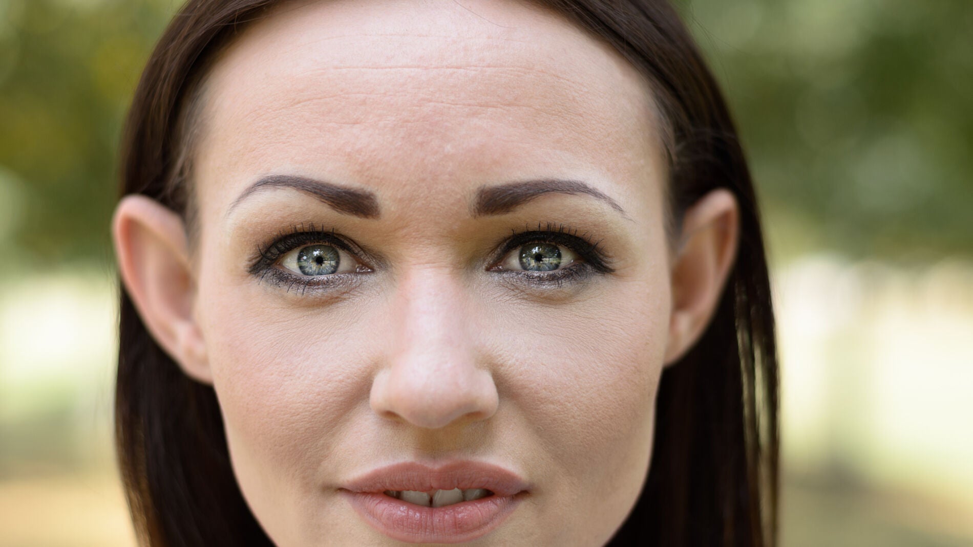 Cómo disimular las orejas de soplillo