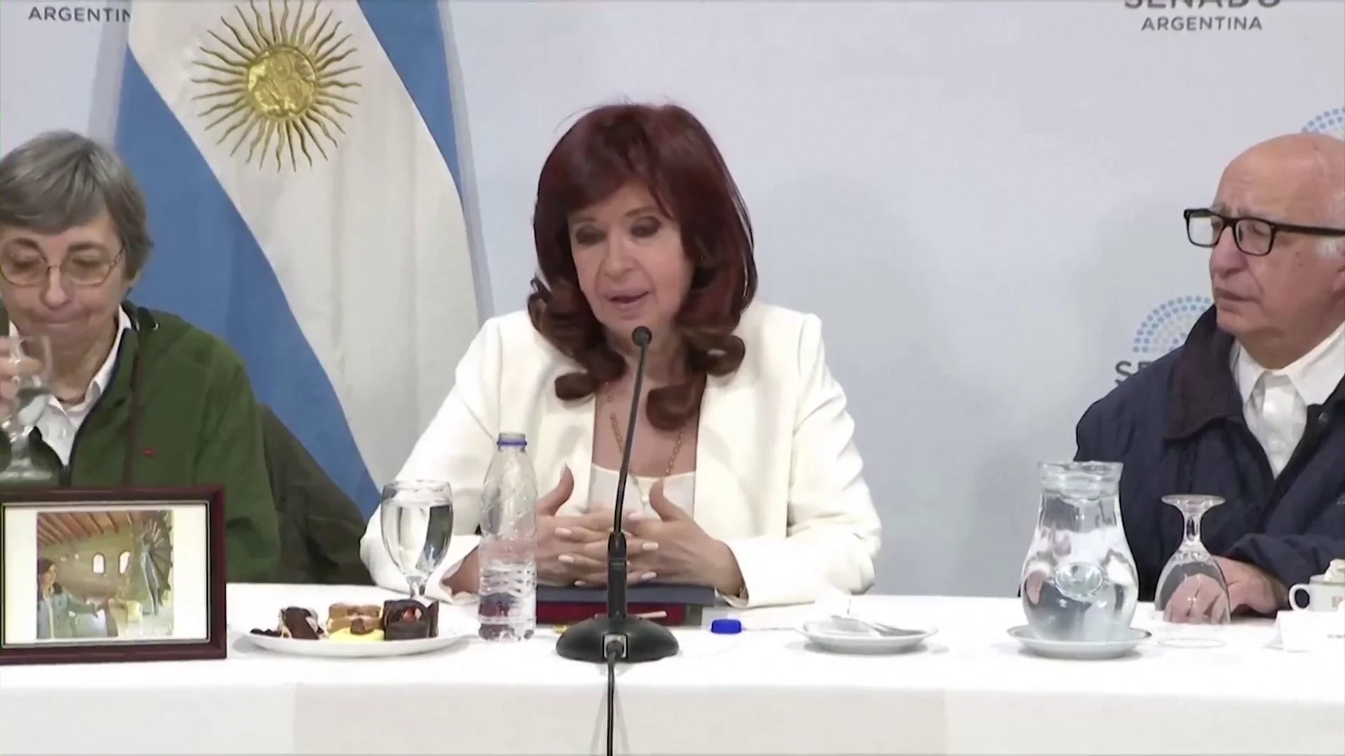 Cristina Fernández De Kirchner Reaparece Tras Su Intento De Asesinato