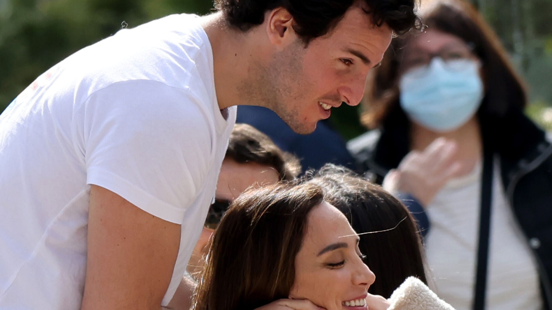 Marina Theiss aclara que ella no es la mujer a la que besa Íñigo Onieva ...