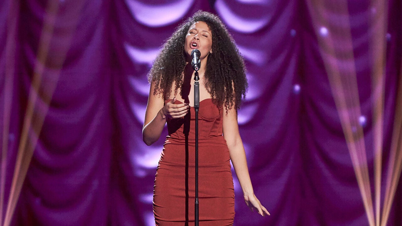 Tayra Taylor, un emocionante pleno en el último segundo tras versionar ...