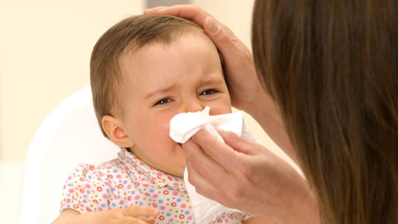 ¿Por qué no son recomendables los jarabes para la tos en los niños?