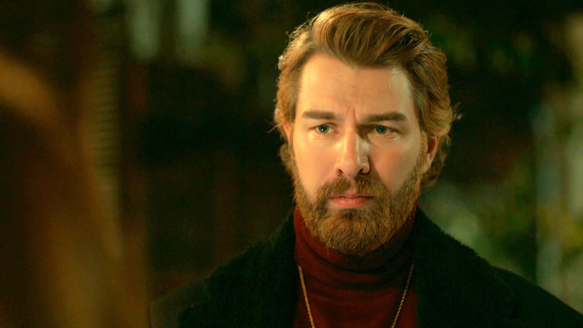 Fikret se declara a Züleyha: "Estoy enamorado de ti"