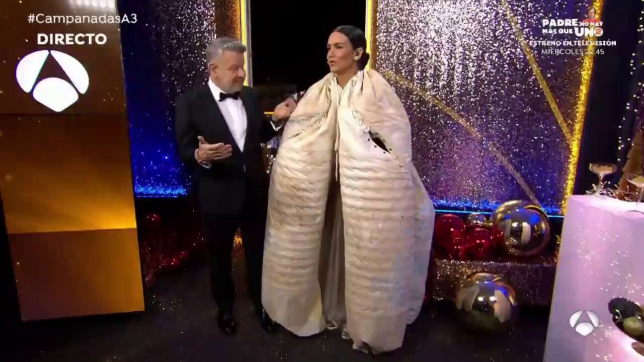 Cristina Pedroche enseña una pincelada del momento body painting para ...