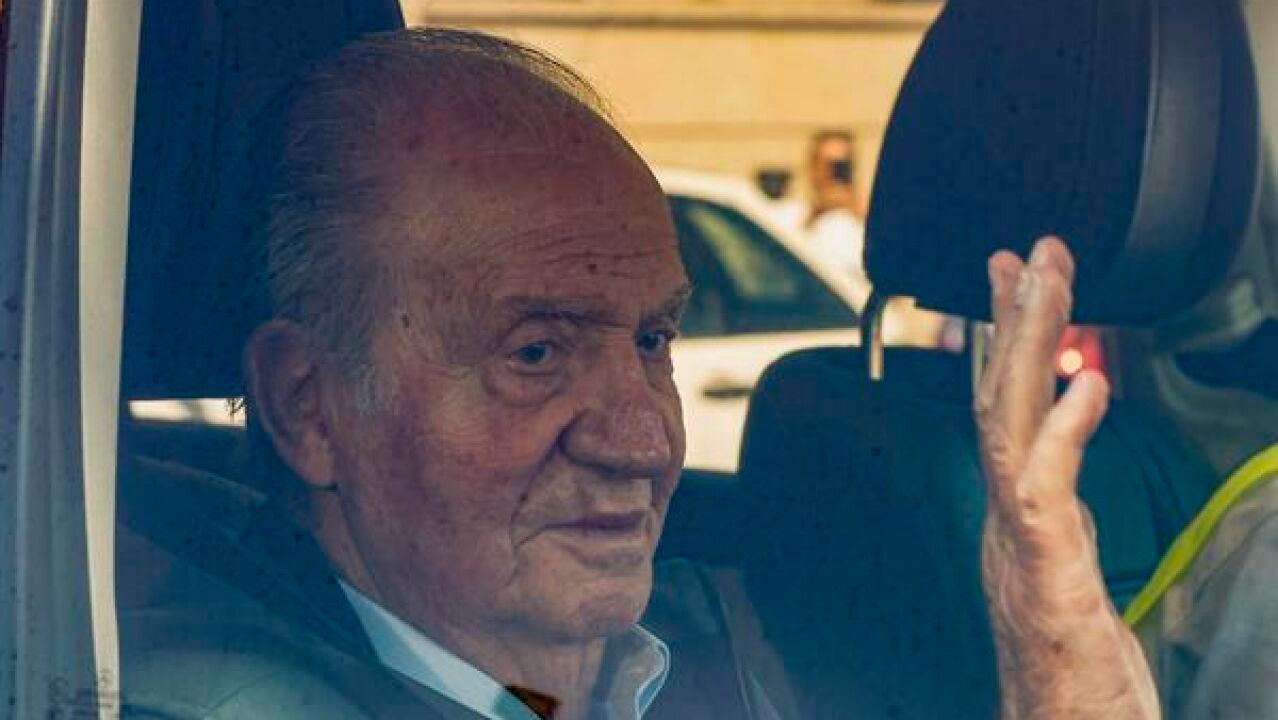 El rey emérito Juan Carlos I llega a España casi un año después de su ...