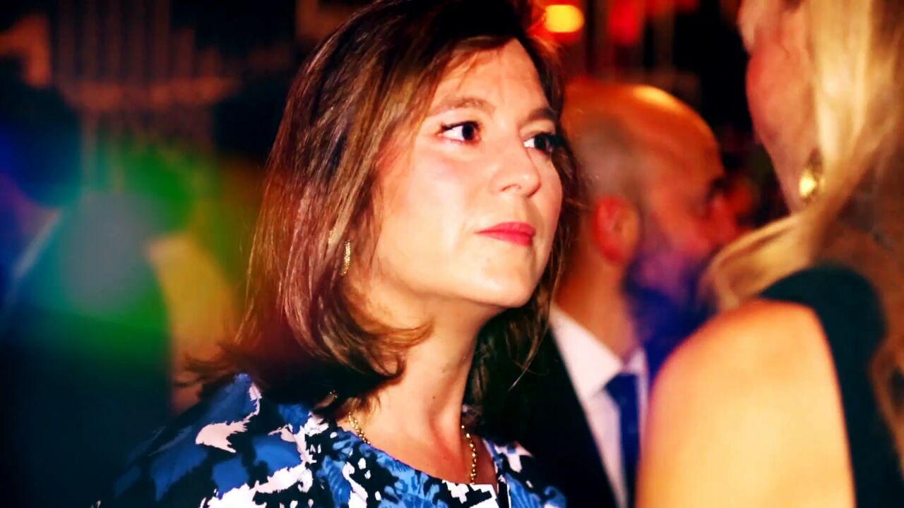 Chábeli Iglesias reaparece en medio del revuelo por el vestido de novia ...