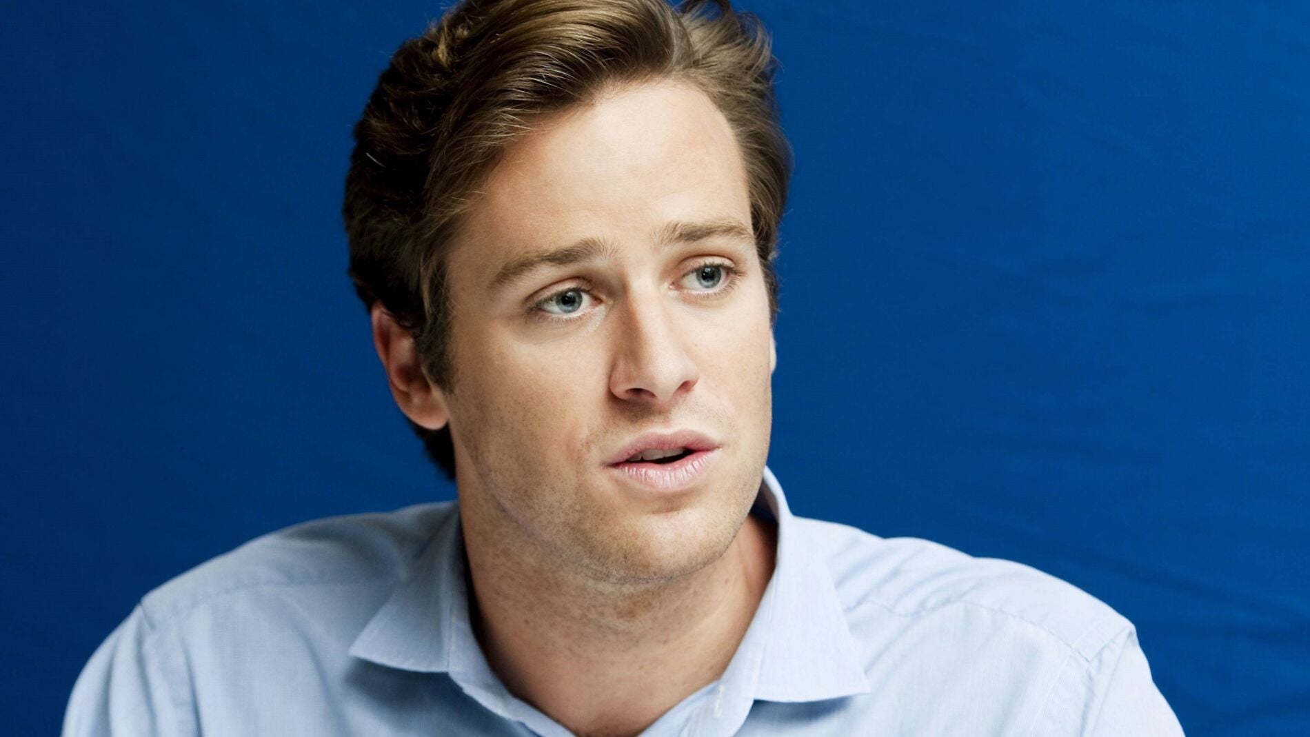 Armie Hammer, pillado besándose con su ex días después de anunciarse su ...