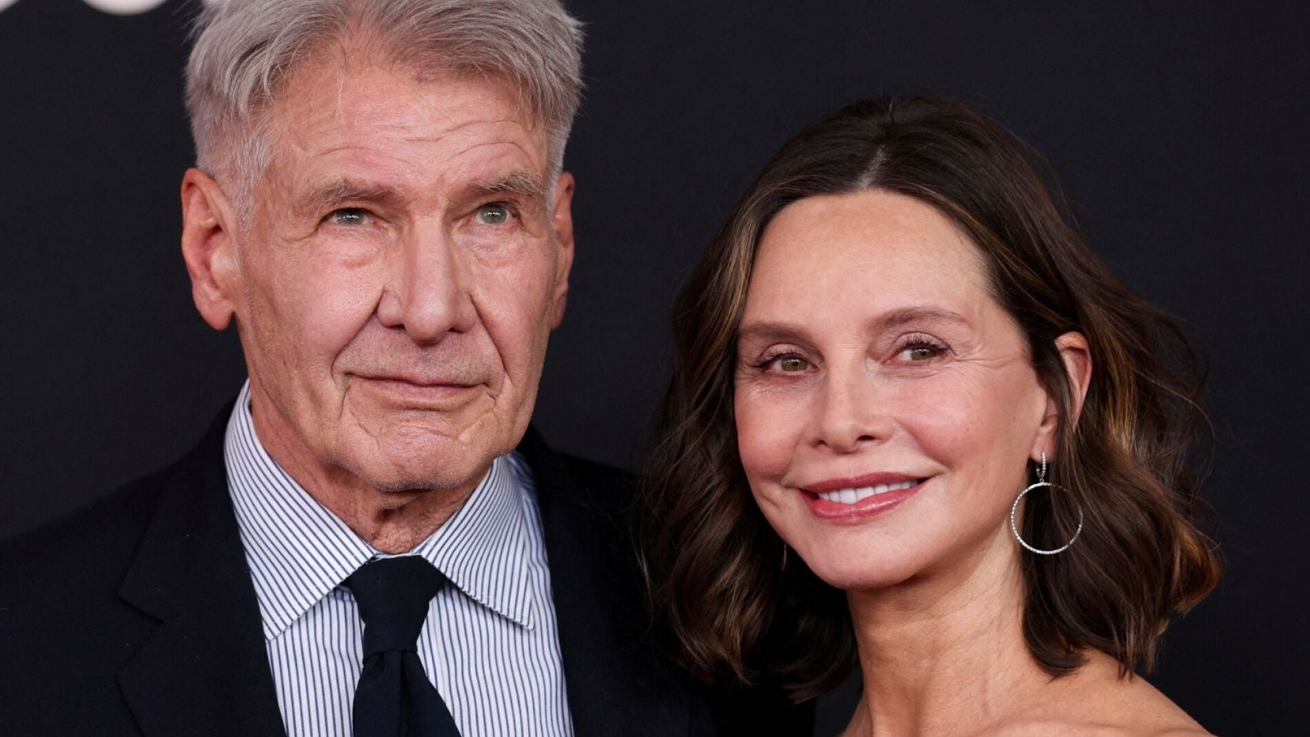 Calista Flockhart, impacta al volver a ponerse esta falda 25 años en la ...