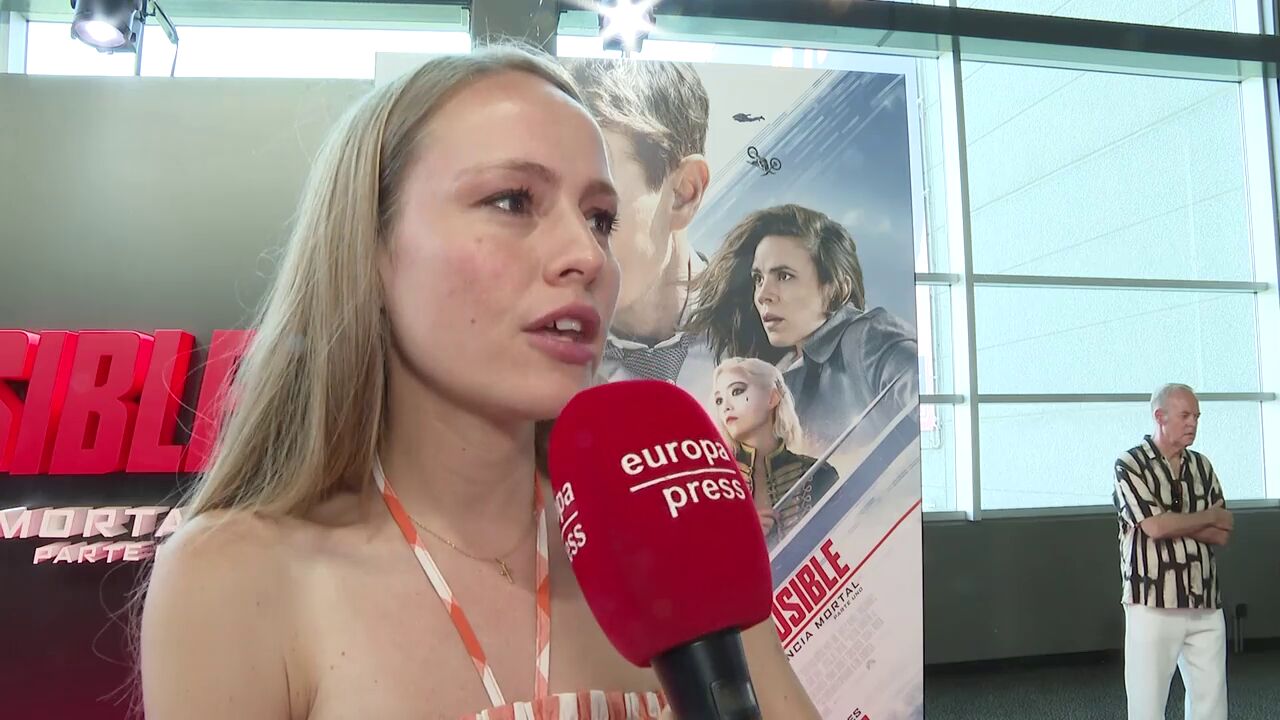 Esmeralda Moya, acompañada de su padre, habla sobre cómo afronta él su ...