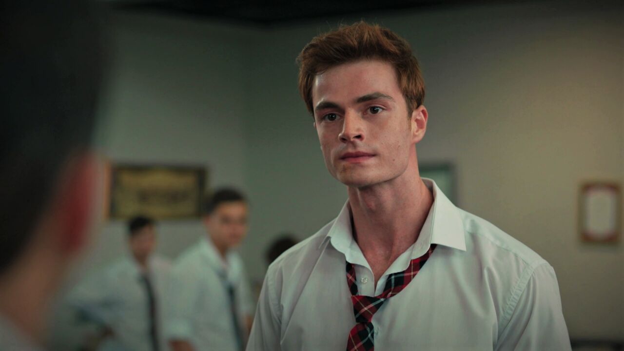 Berk monta un escándalo al creer que Aybike y Tolga están juntos: “Sé ...