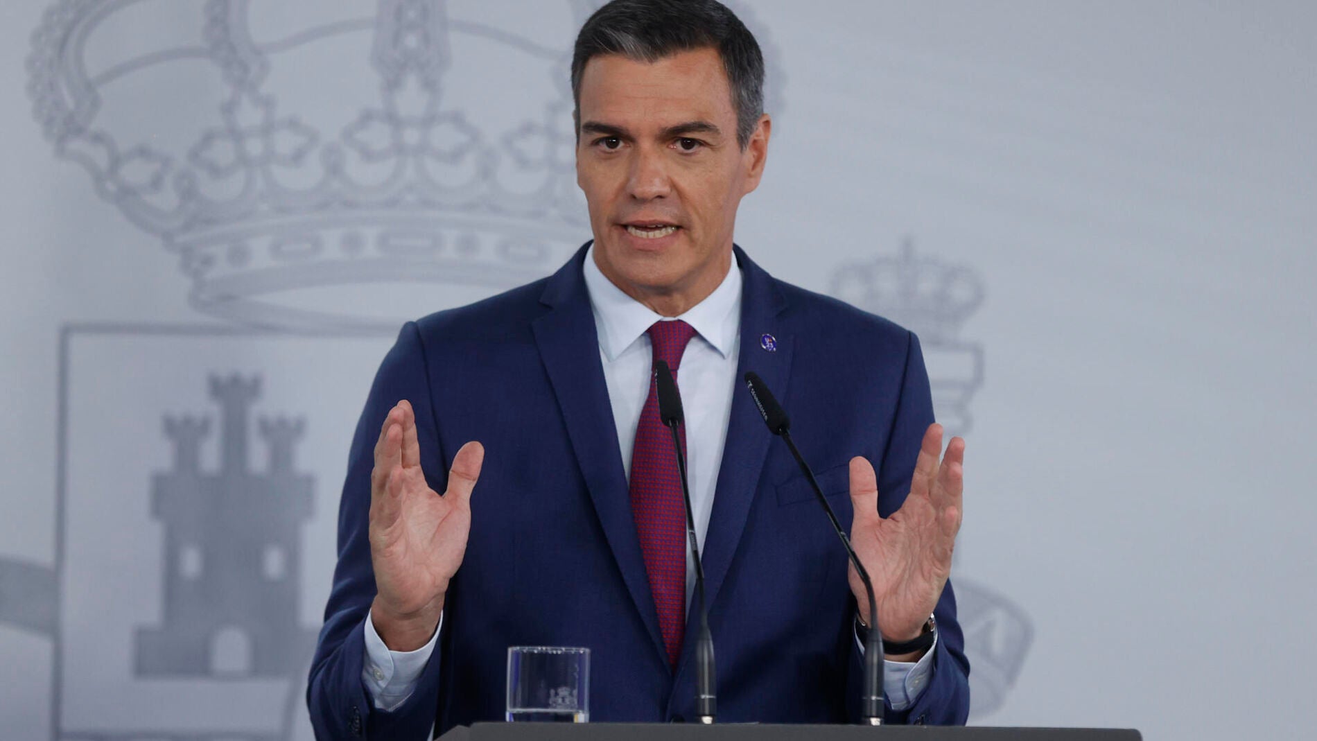Sánchez abre la puerta a la dimisión de Rubiales, considera ...