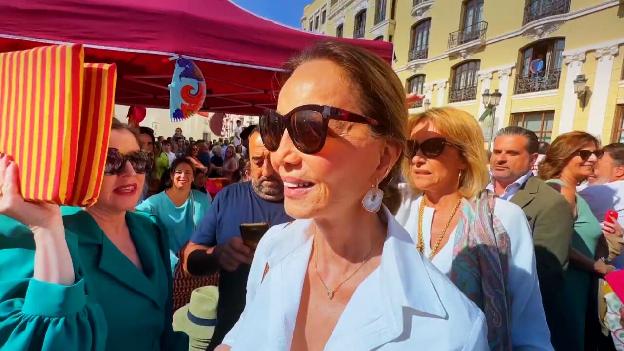 Isabel Preysler disfruta a lo grande de su primer verano de soltera ...