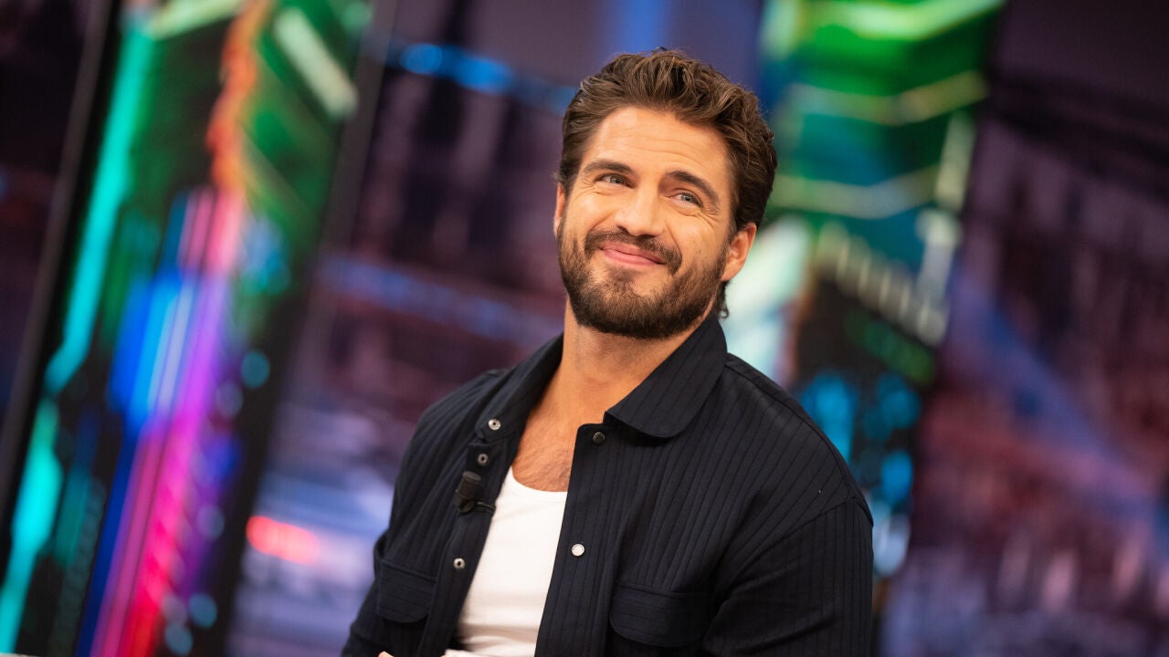 Maxi Iglesias, sobre sus ojos azules: "No tengo ninguna película que ...