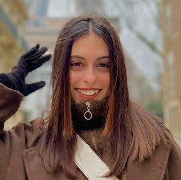 El nuevo look de Blanca Romero: un corte mixie rizado y un tratamiento ...