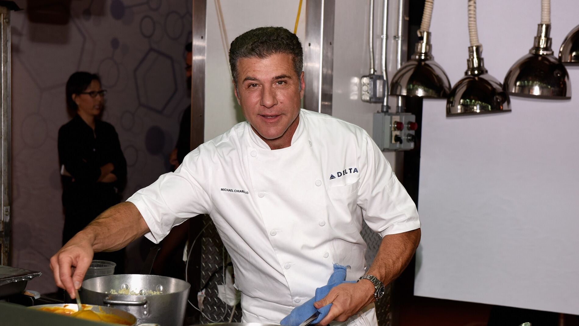 Muere a los 61 años Michael Chiarello, chef y estrella de Food Network ...