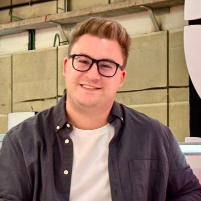 El vestido de Pilar Vidal para las precampadas en Neox: "Es rojo, han ...