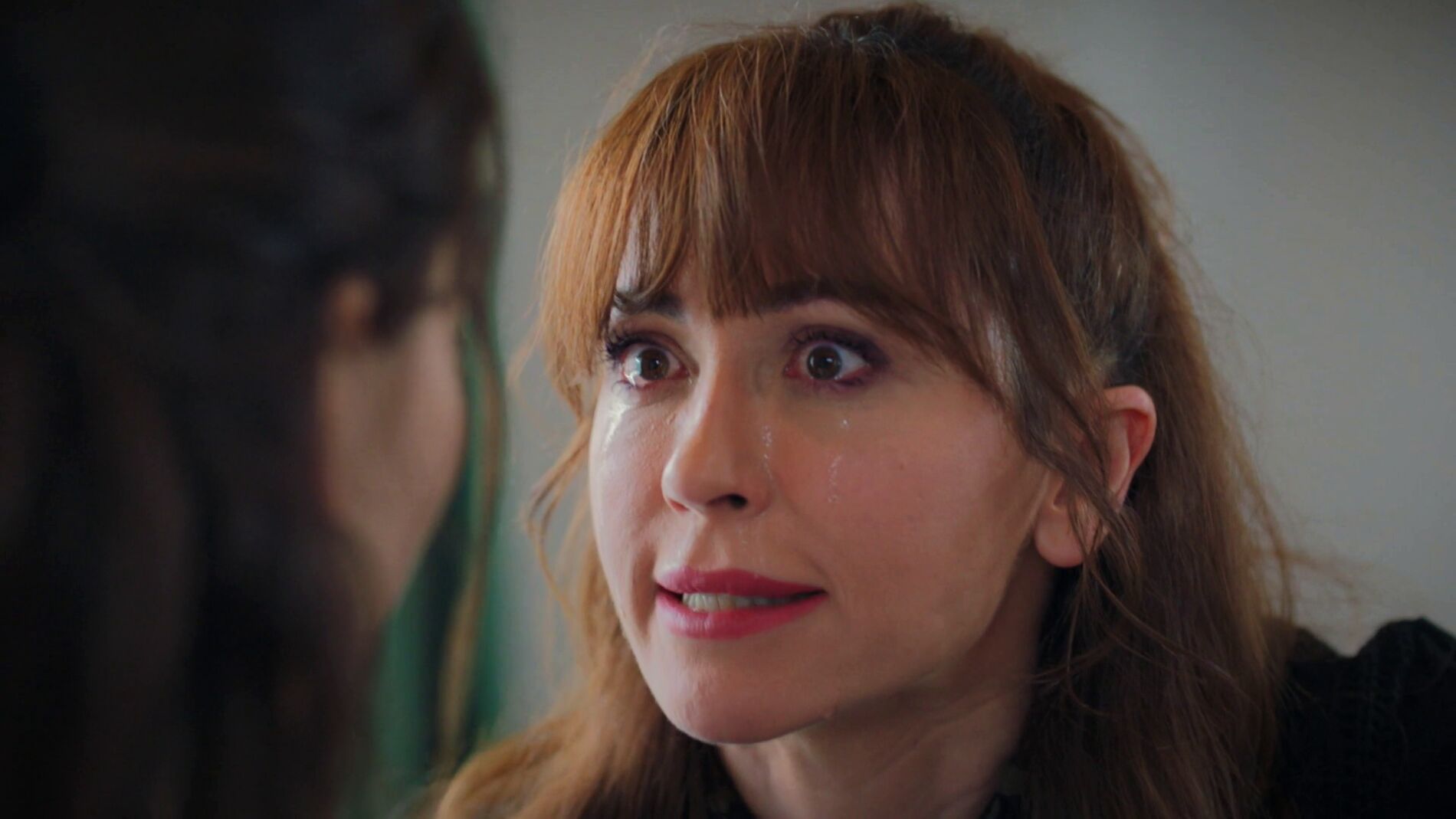 Gönül echa a su hija de casa al ver que se pone del lado de los Eren ...