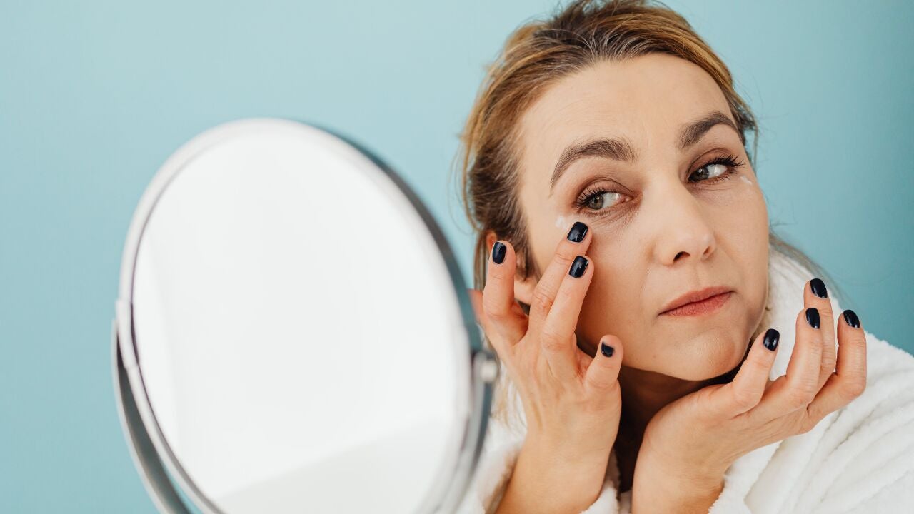 ¿Mala cara por los excesos de la Navidad? La piel también tiene resaca