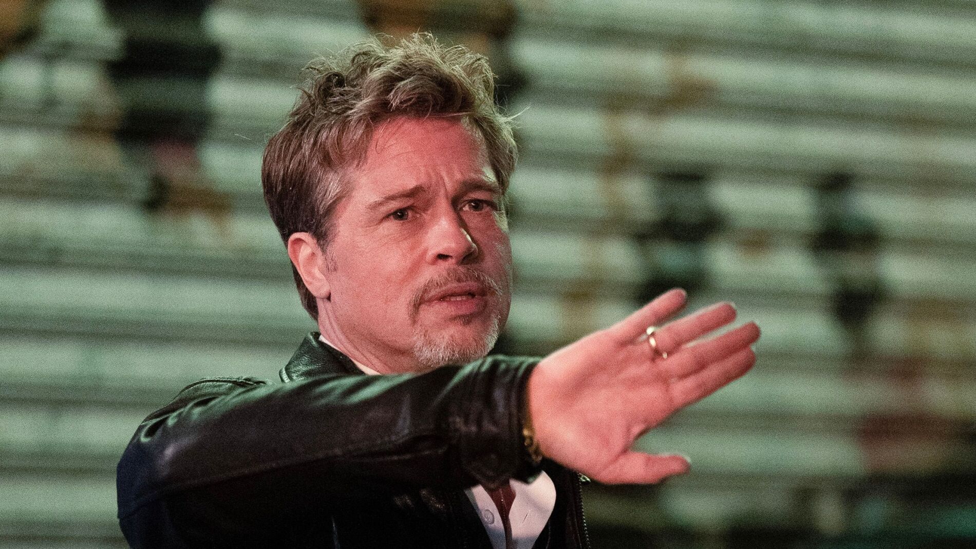 Brooke Shields cuenta cómo sufrió un colapso en público y Bradley ...