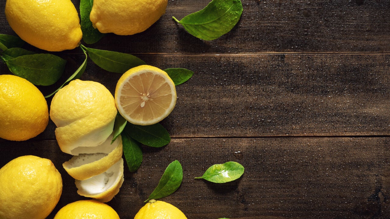 Desinfecta y elimina malos olores con estos seis trucos de limpieza con ...