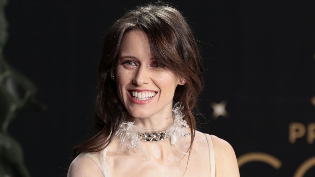 Manuela Vellés, deslumbrante en los Oscar: ¿Por qué ha estado la actriz ...