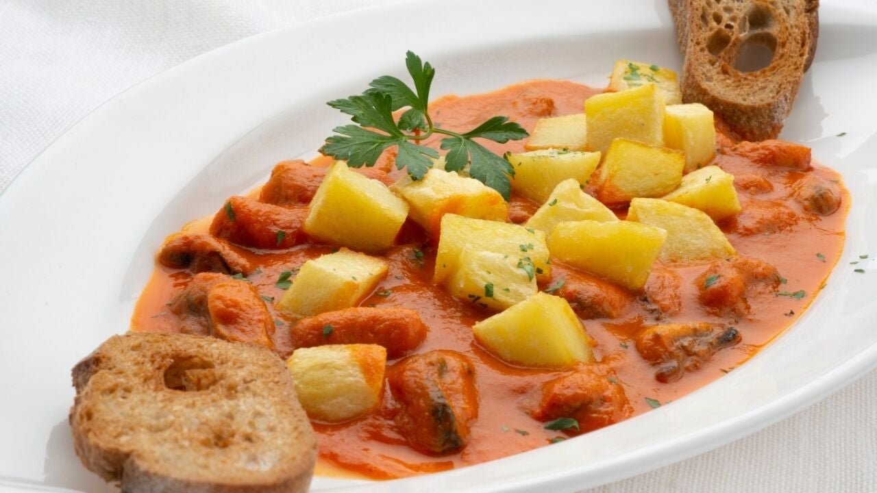 Mejillones en salsa diabla con dados de patata, de Karlos Arguiñano ...