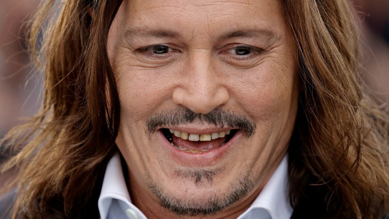 El cambio en los dientes de Johnny Depp tras sus fotos virales donde ...