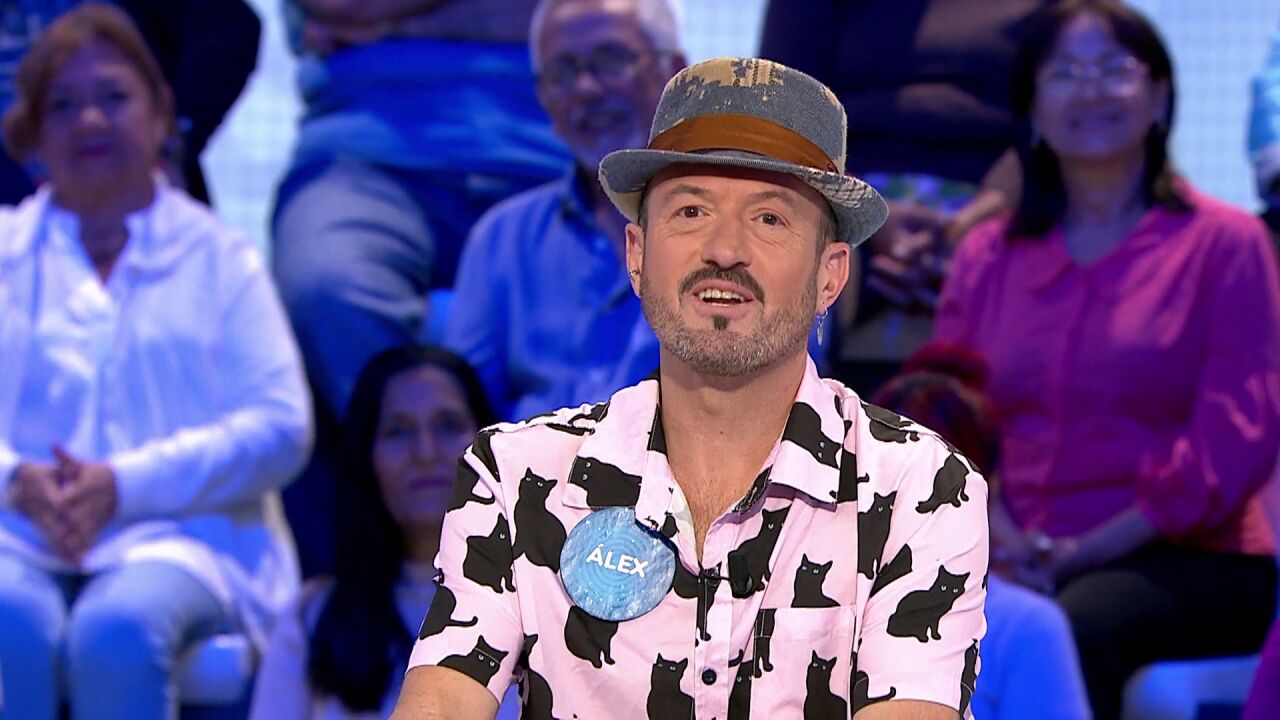 El tierno mensaje de Álex O’Dogherty a su perra Lia, fiel espectadora ...