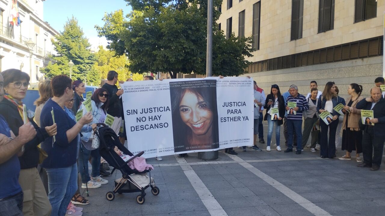 La jueza del caso Esther López imputa a Óscar S.M por su supuesta ...