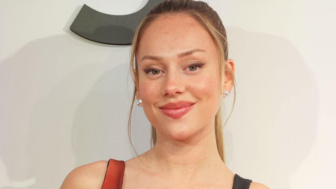 Ester Expósito habla sobre trabajar en inglés y dar su salto a ...