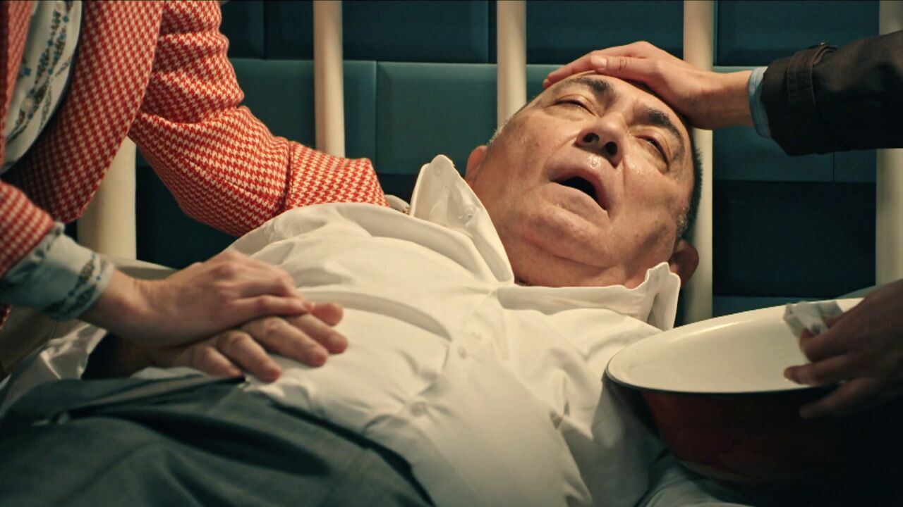 Su adicción pone en peligro la vida del doctor Herrera