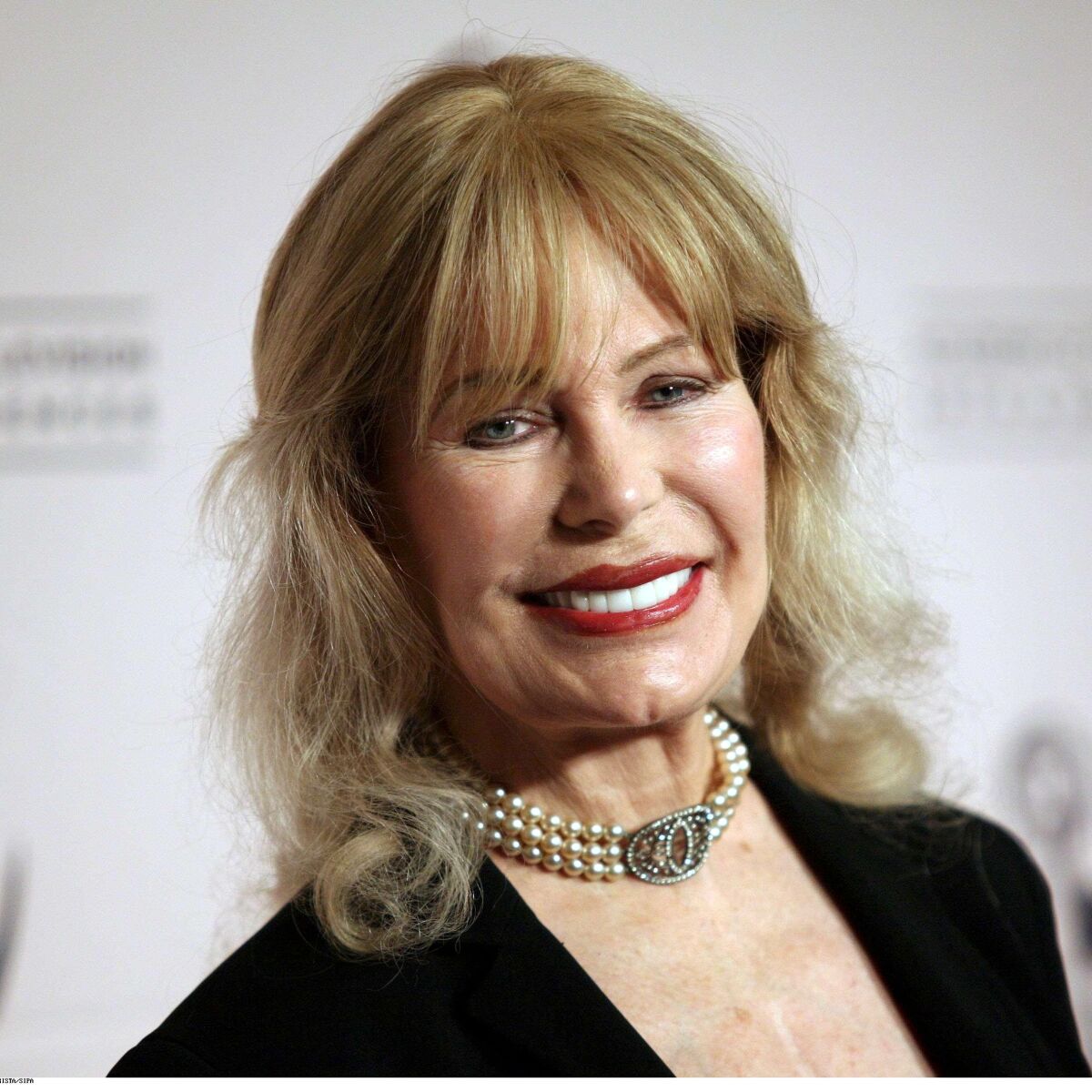 Muere Loretta, El Actor De Padre De Familia