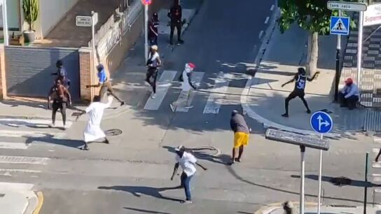 Vídeo | Batalla campal en Salou en un macrooperativo policial contra el ...