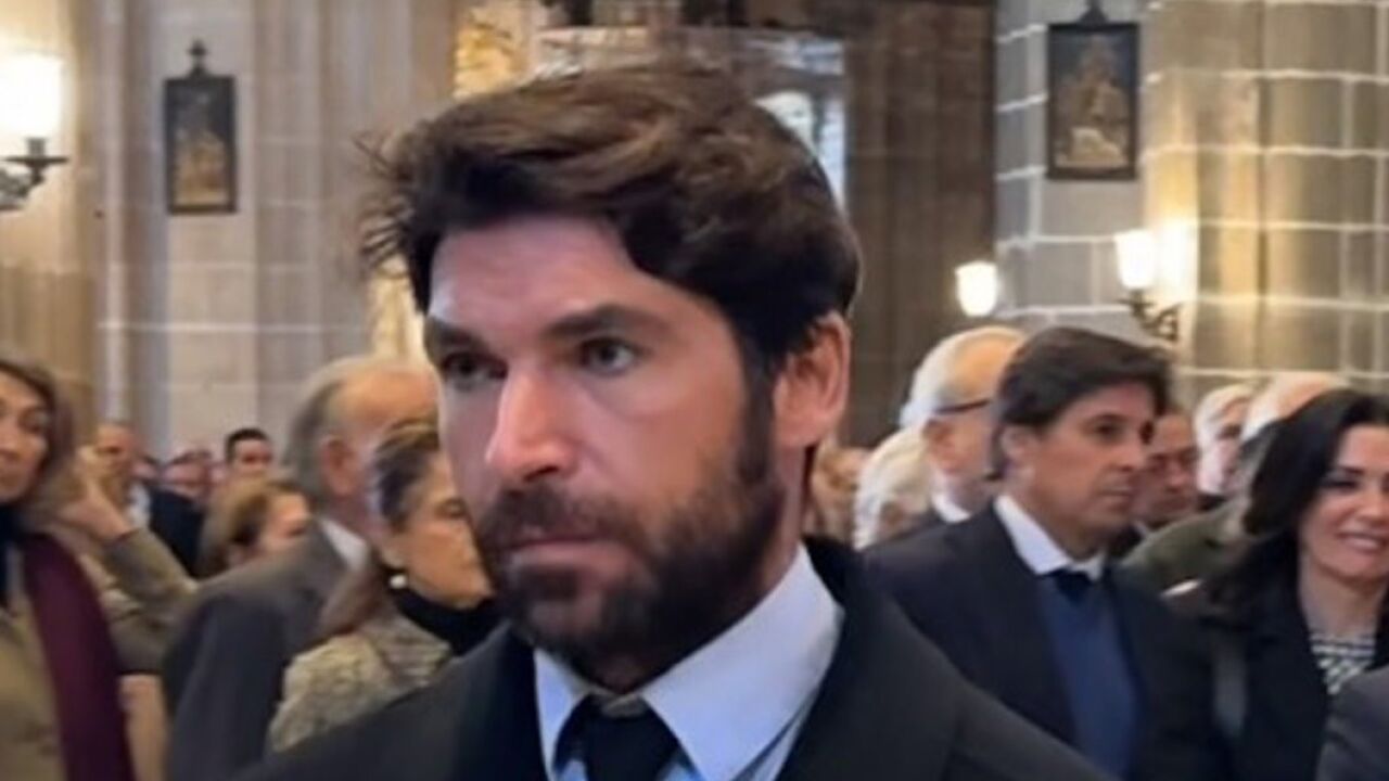 Los gestos de cariño de Fran Rivera y su hermano Cayetano que ...