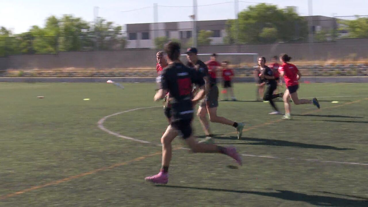Así es el Ultimate, un novedoso deporte con dos equipos donde el ...